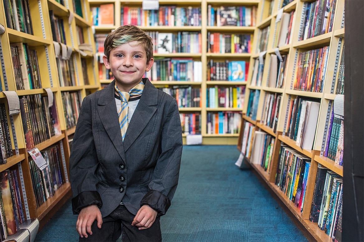 We asked 11 Australians why reading matters to them - ABC News