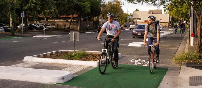 Adelaide CBD bikeways expansion promised under $12-million plan - ABC News