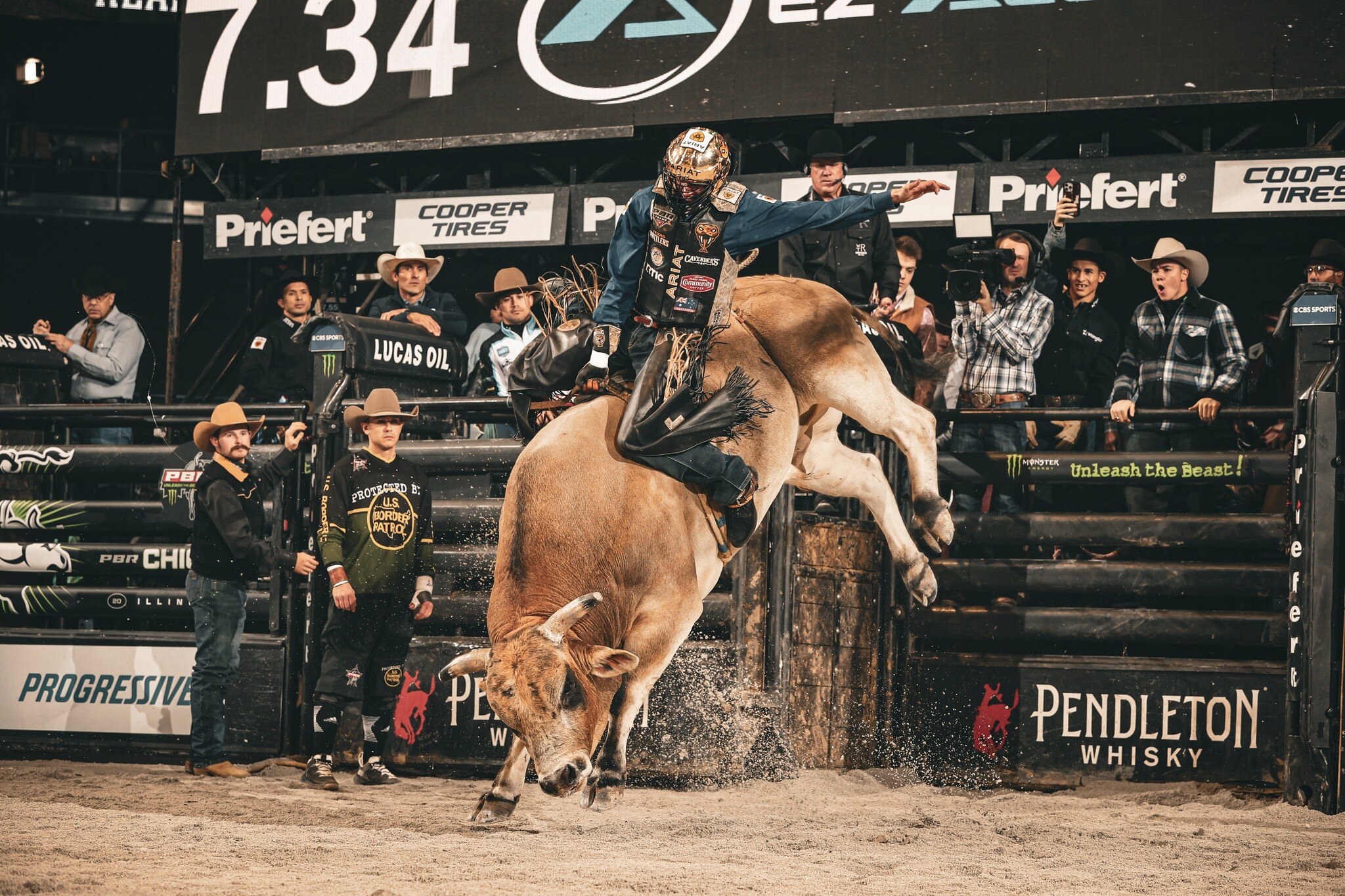Queensland cowboy riding high towards drought-breaking world title and ...