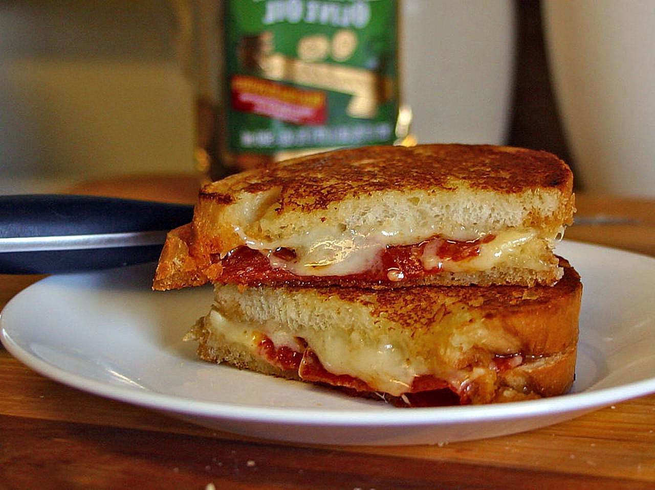 Toasties and Jaffles – exploring the delights of a student staple with ...