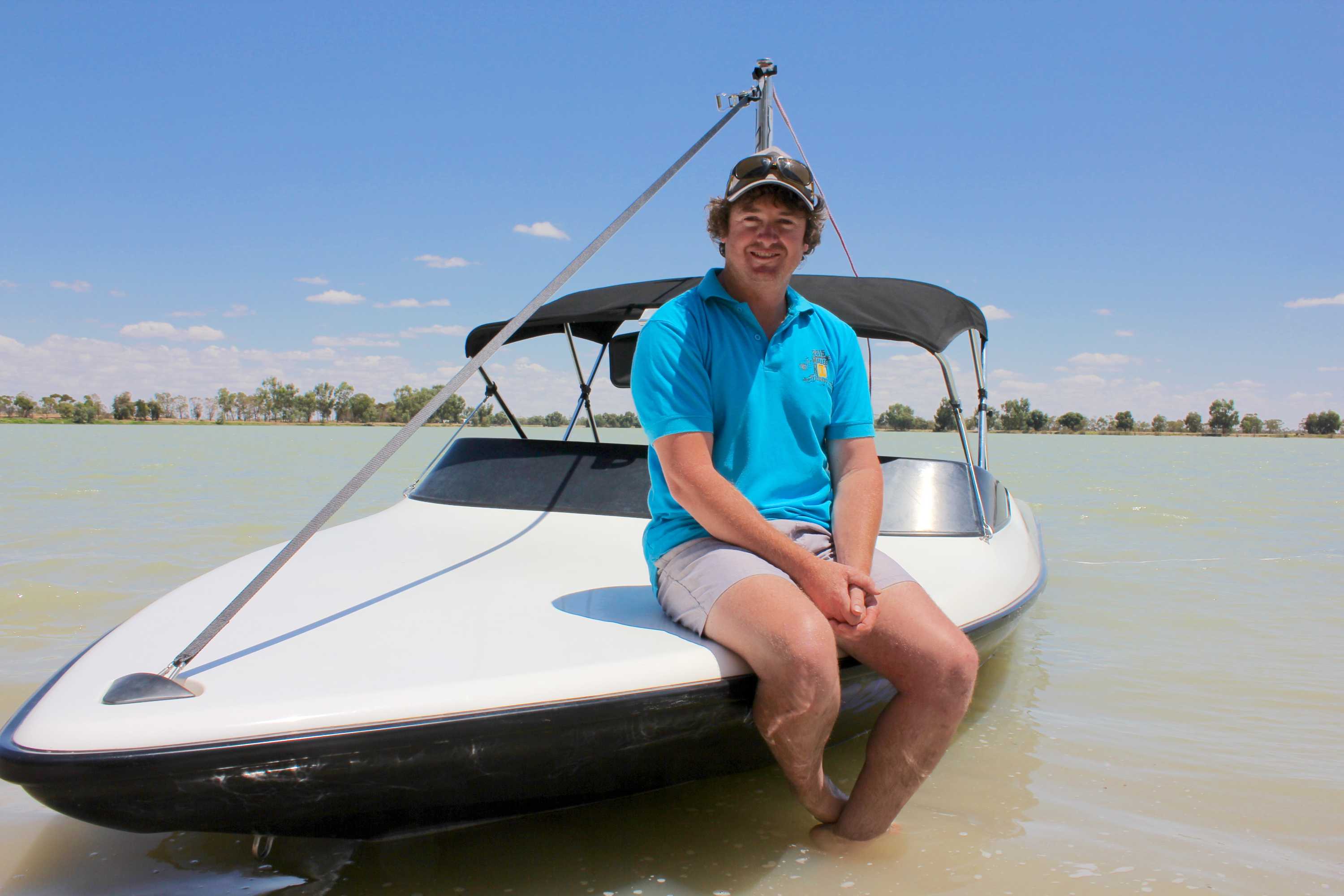 Dry conditions see locals and tourists flock to central Victoria's fake ...