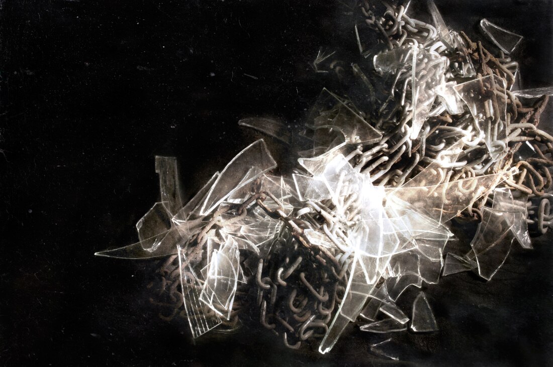 What it's like to live with dissociative identity disorder - ABC News