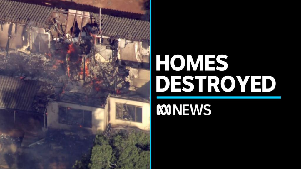 Homes destroyed in major bushfires north east of Perth - ABC News