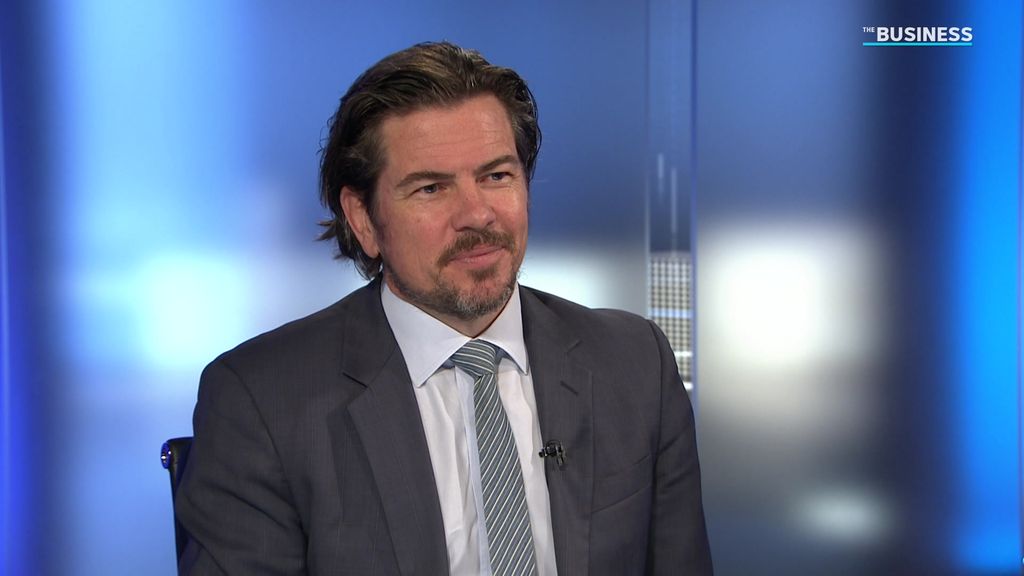 Less spending power as revealed by wages data - ABC News