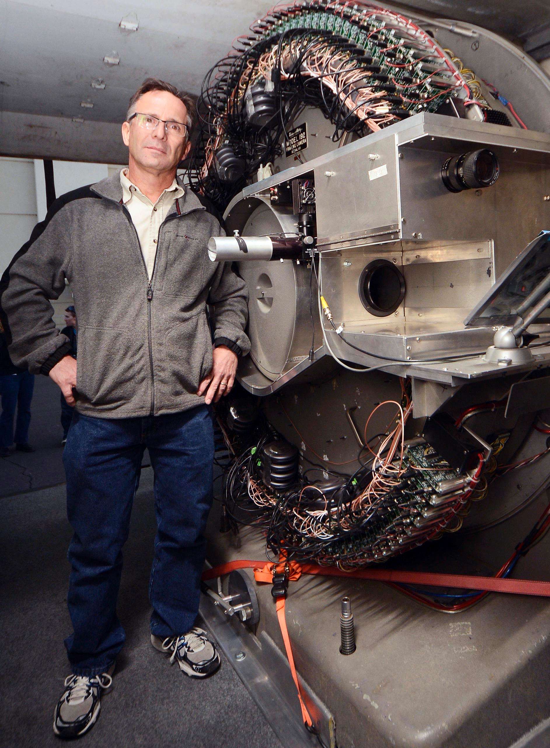 Storm chaser Tim Samaras among those killed by Oklahoma City tornado ...