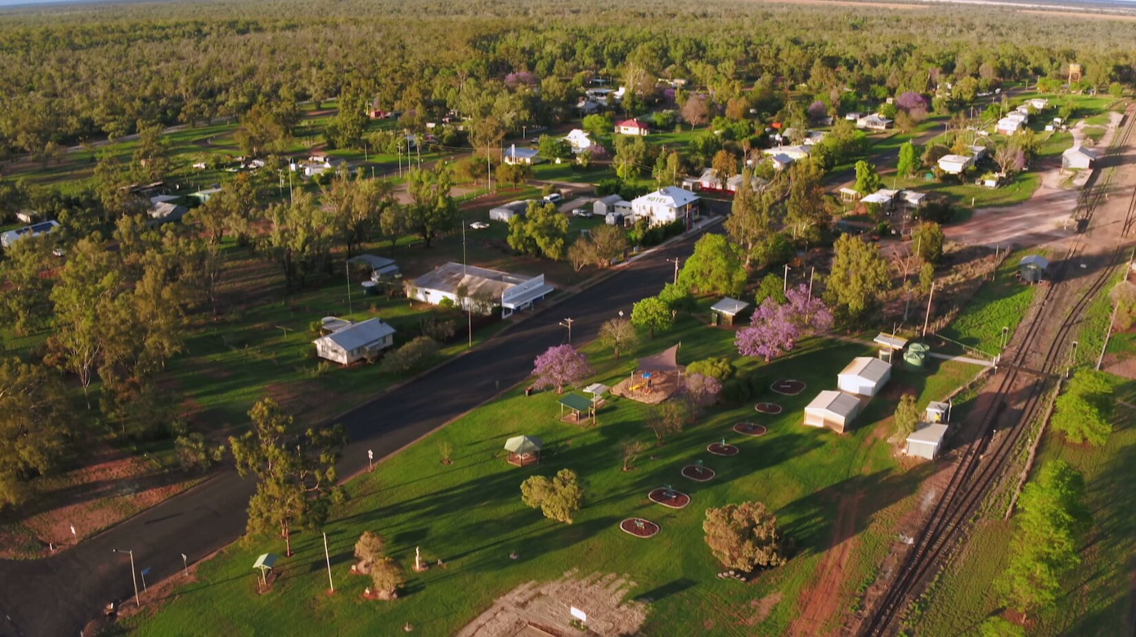 How far one Thallon couple will go for the love of their town and a pub ...