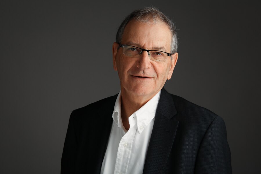 Professor David Cooper on fighting HIV/AIDS for three decades - ABC Radio National