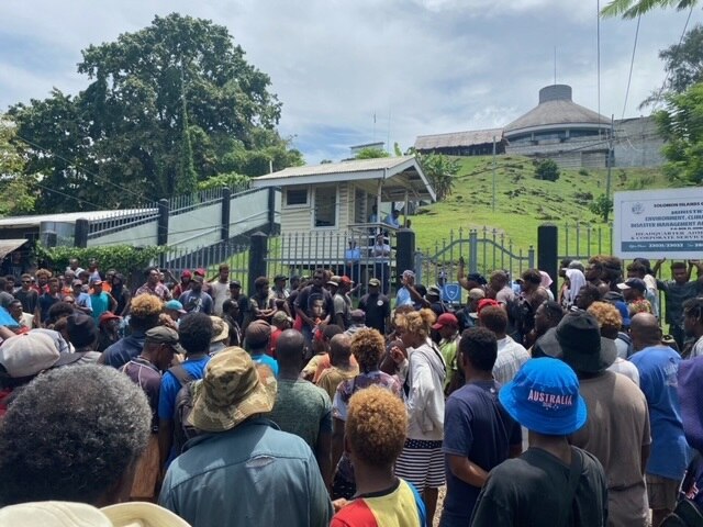 Solomon Islands Government orders lockdown after looters torch ...