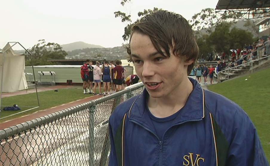 Tasmanian sprinter Jack Hale beats his own 100m national record - ABC News