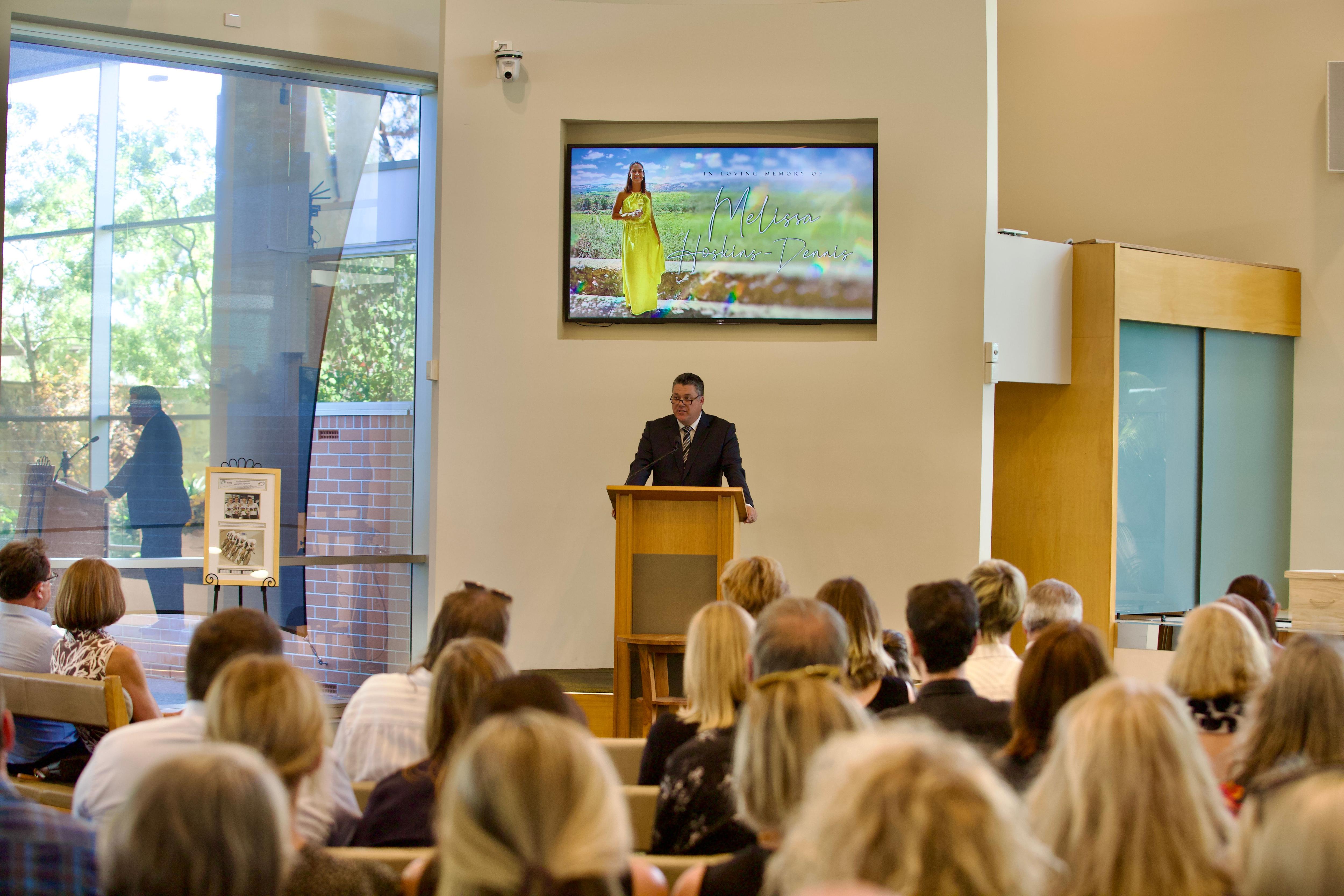 Olympic cyclist Melissa Hoskins farewelled by family and friends at ...