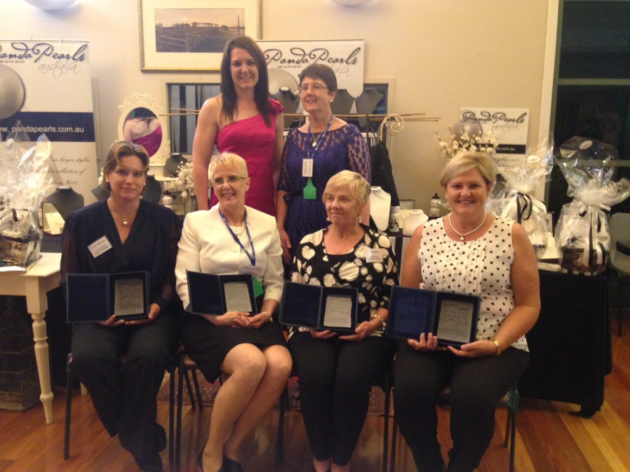 Rural family support worker recognised in Qld - ABC News