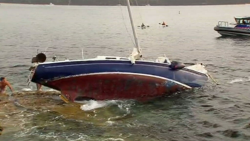 'Drunk' boat skipper charged after yacht hits rocks near Sydney's ...