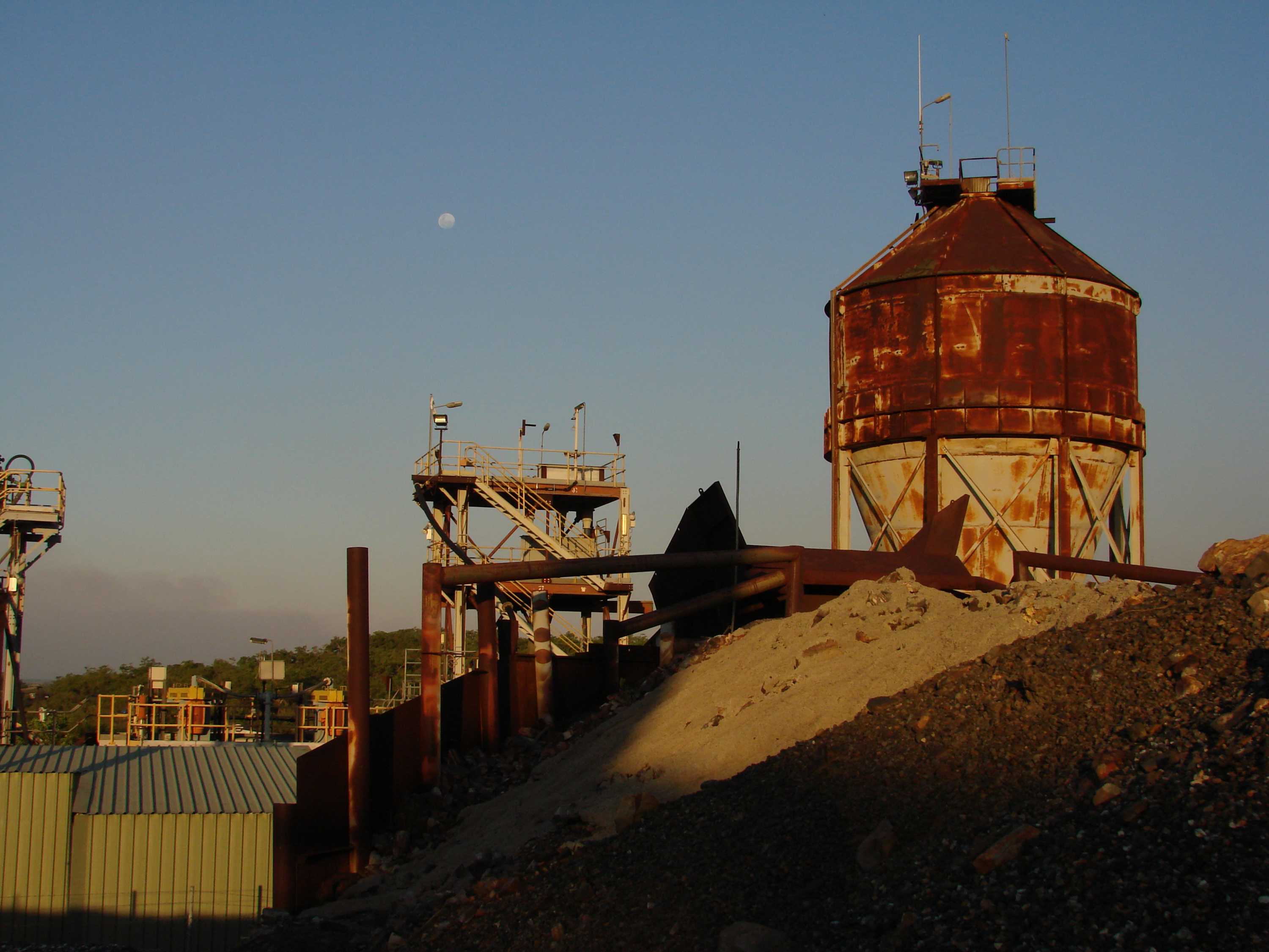 Looking for more Top End gold to boost chances of mine restart - ABC News