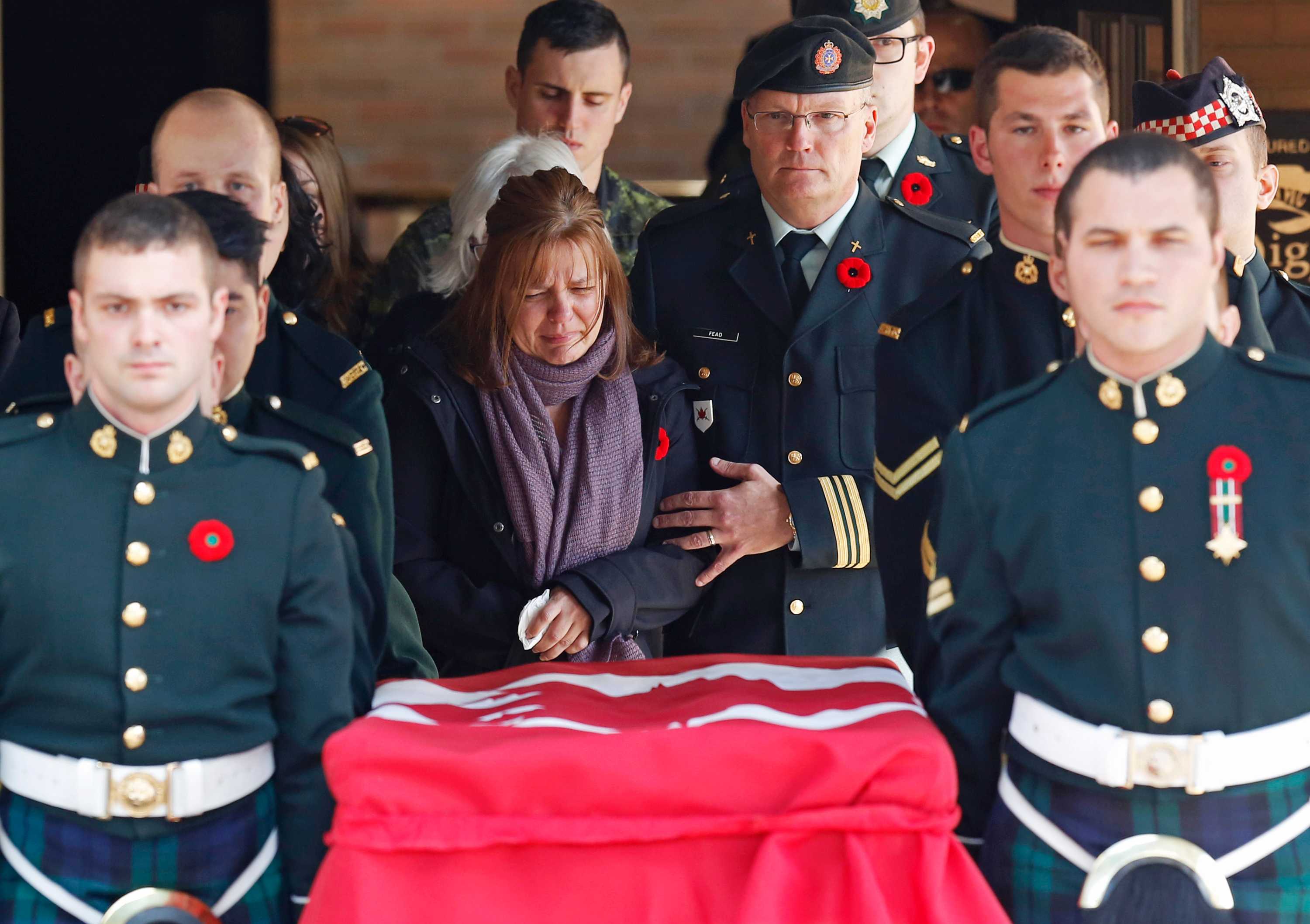 Canada shooting: Crowds line 500 kilometres of 'Highway of Heroes' to ...