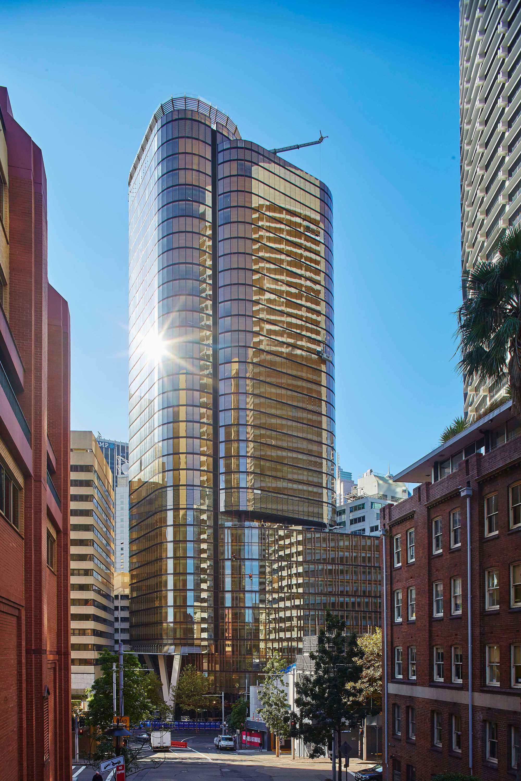 Why are the lights left on in Sydney CBD office buildings at night ...