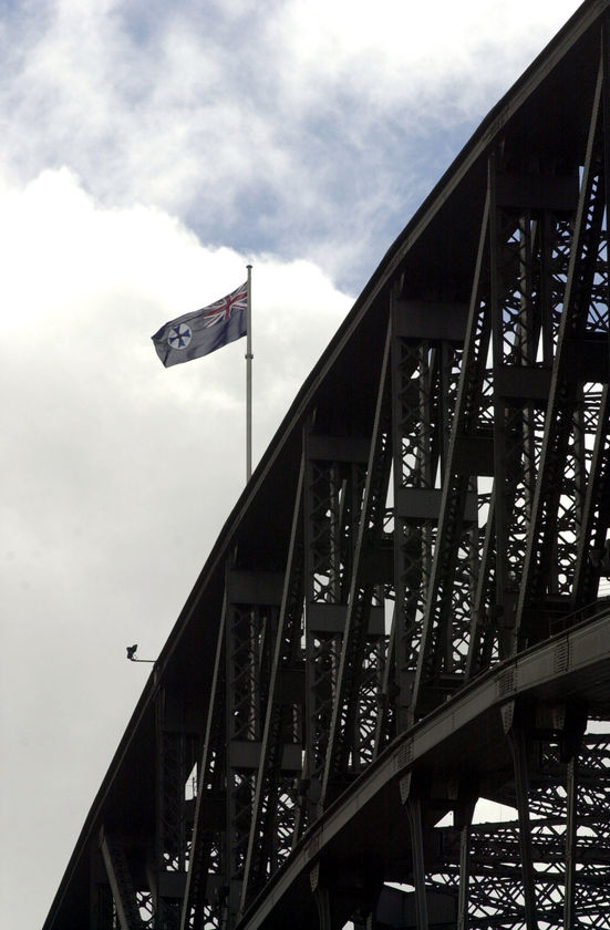 Premiers keep State of Origin wager alive - ABC News