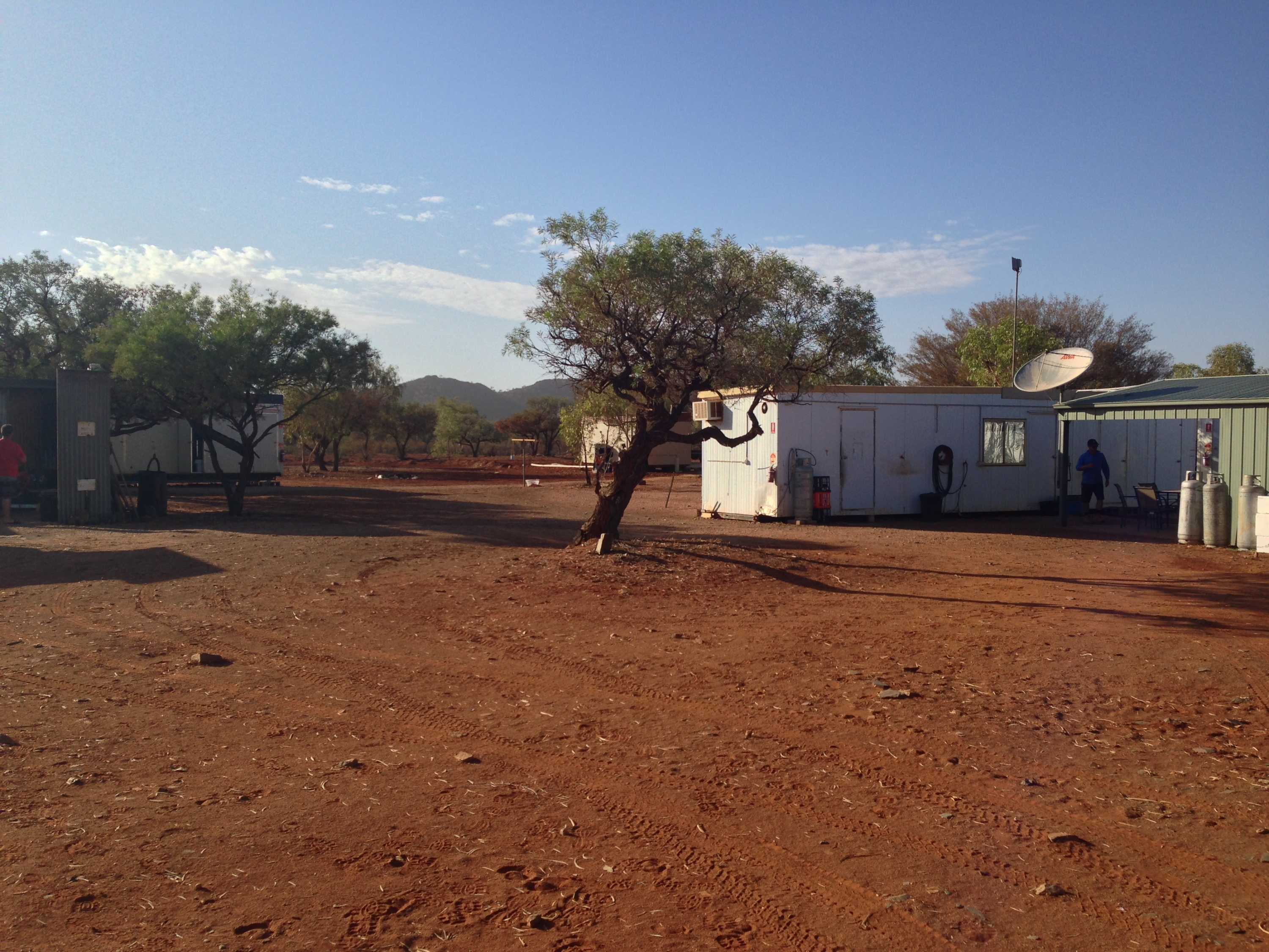 Mine camp living made easier by working together - ABC News