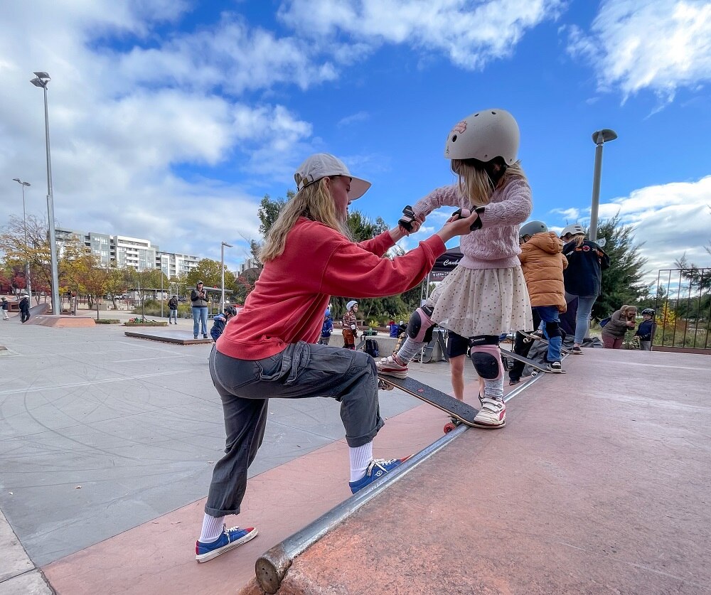 Young and old take to their boards at Belco Skate Park - ABC listen