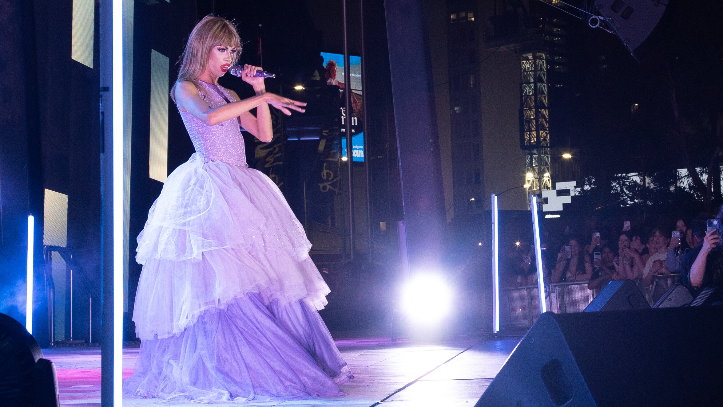 Taylor Swift's Eras Tour faithfully recreated by Filipina viral ...