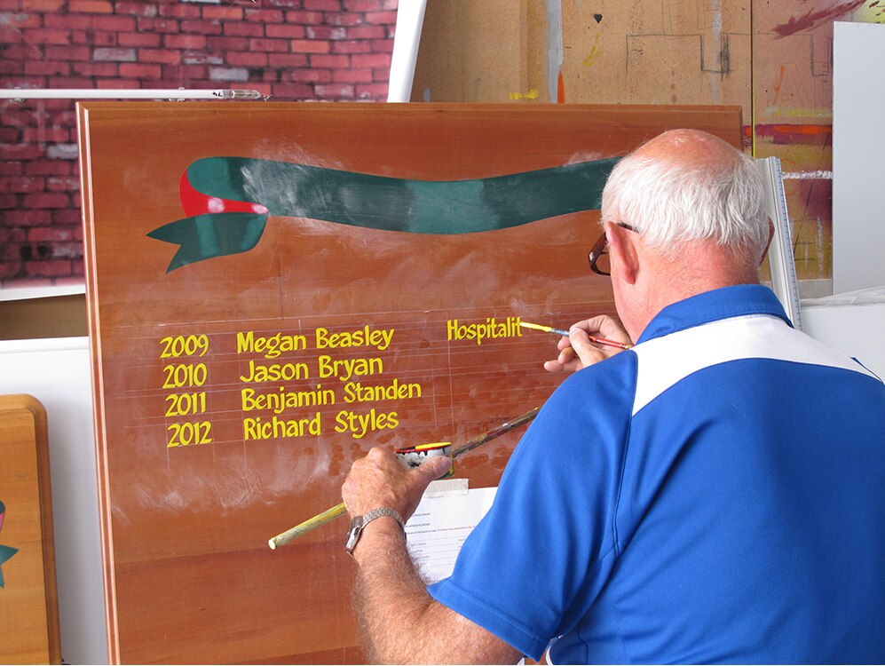 Signwriting is a way of life for artist Rod Busch - ABC listen