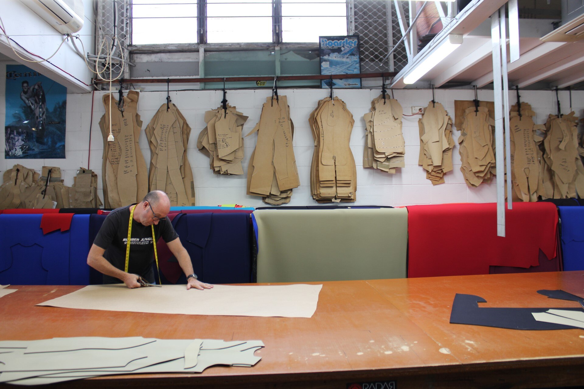 Suiting up Hollywood - ABC listen