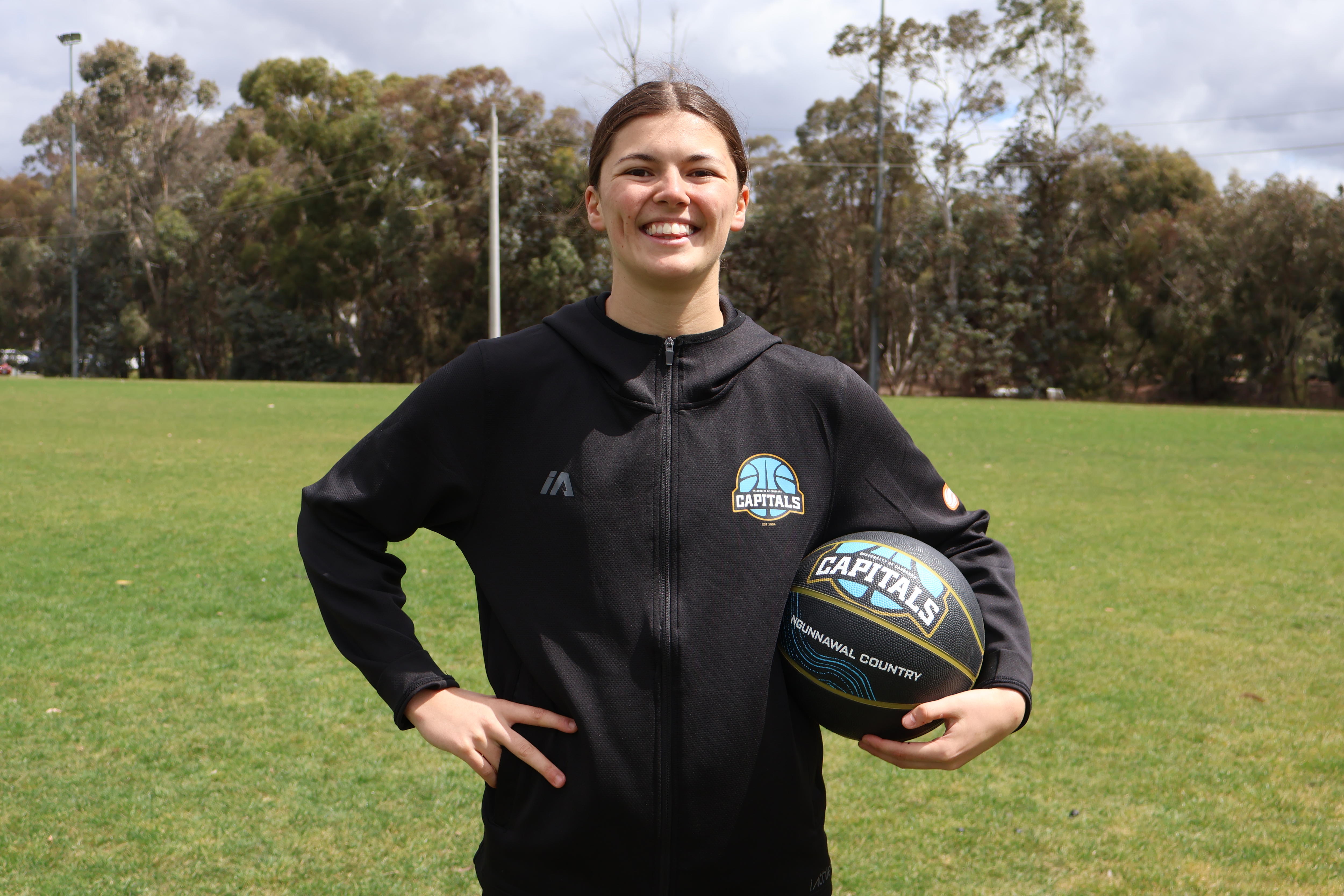 Canberra Capitals basketball star Jade Melbourne to make Olympic bid ...