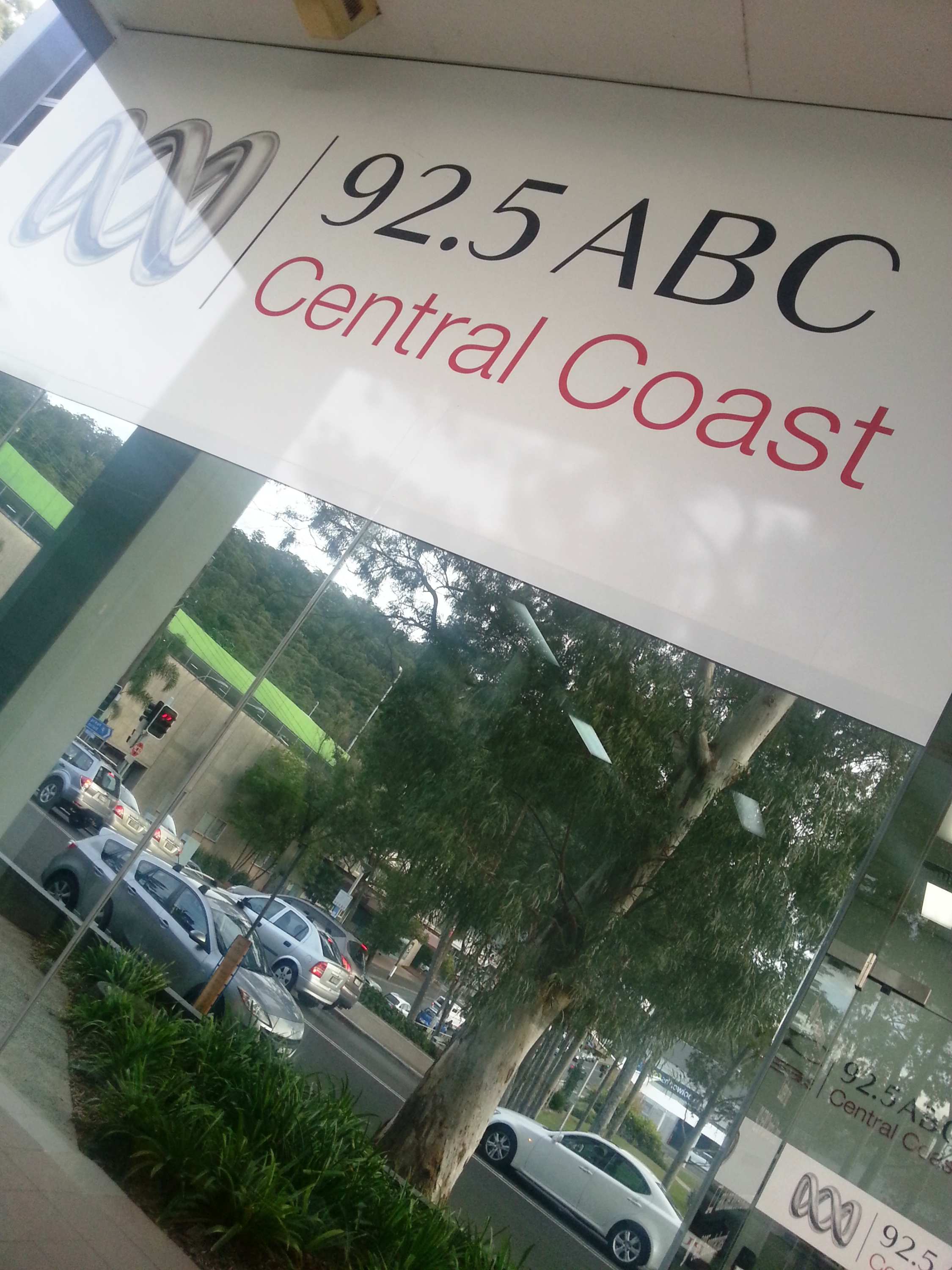 92.5 ABC Central Coast studio in Gosford is officially opened - ABC News