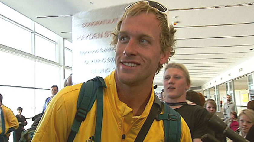 Pool tribute for Olympic medallist Stoeckel - ABC News