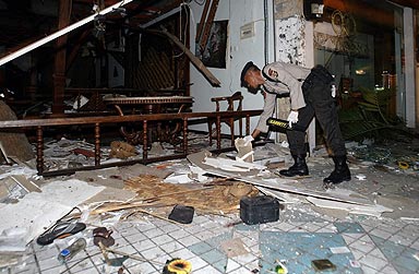 Indonesia investigates Bali bombings - ABC News
