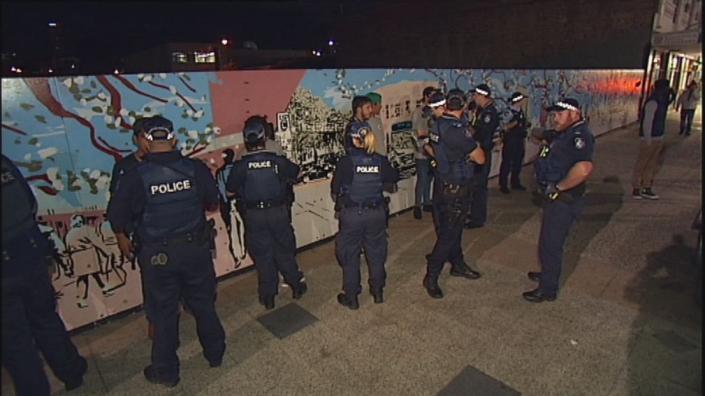 Qld Government launches campaign against alcohol-fuelled violence - ABC ...