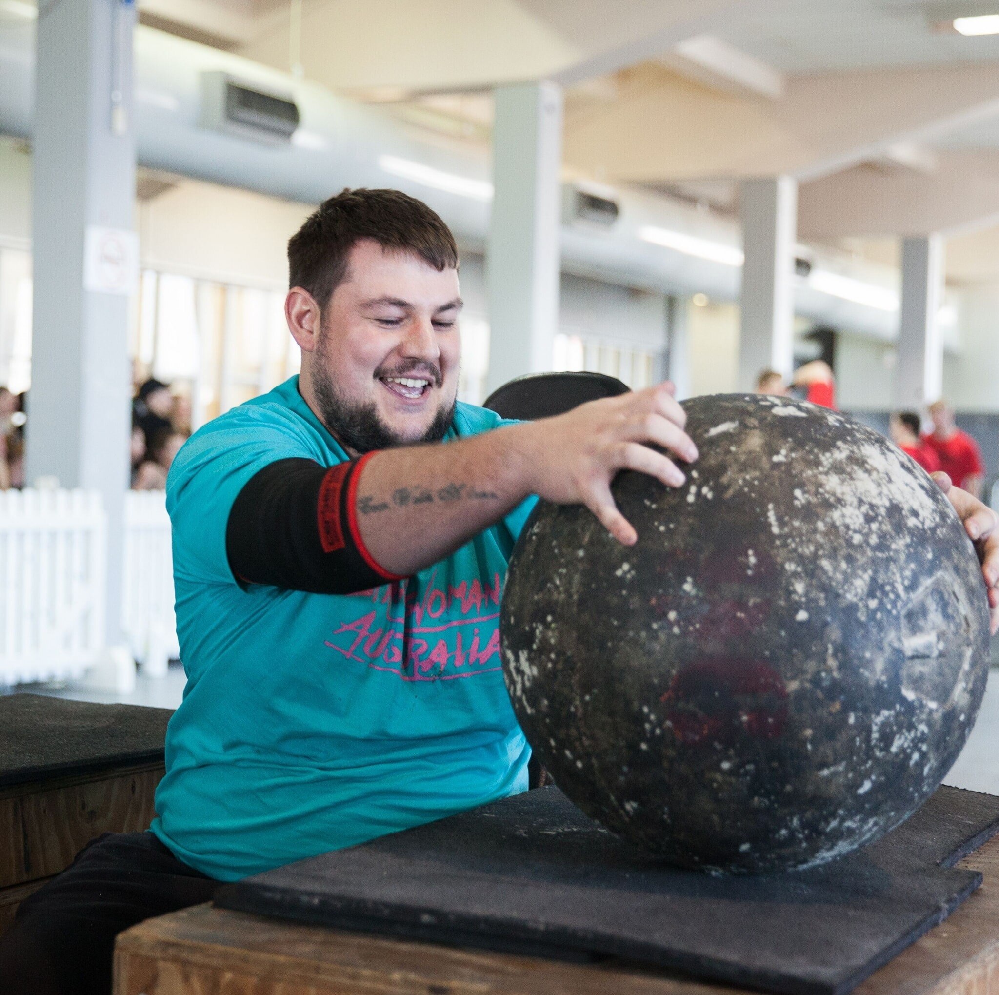 Joe Chivers returns to footy after a skydiving accident left him in a ...