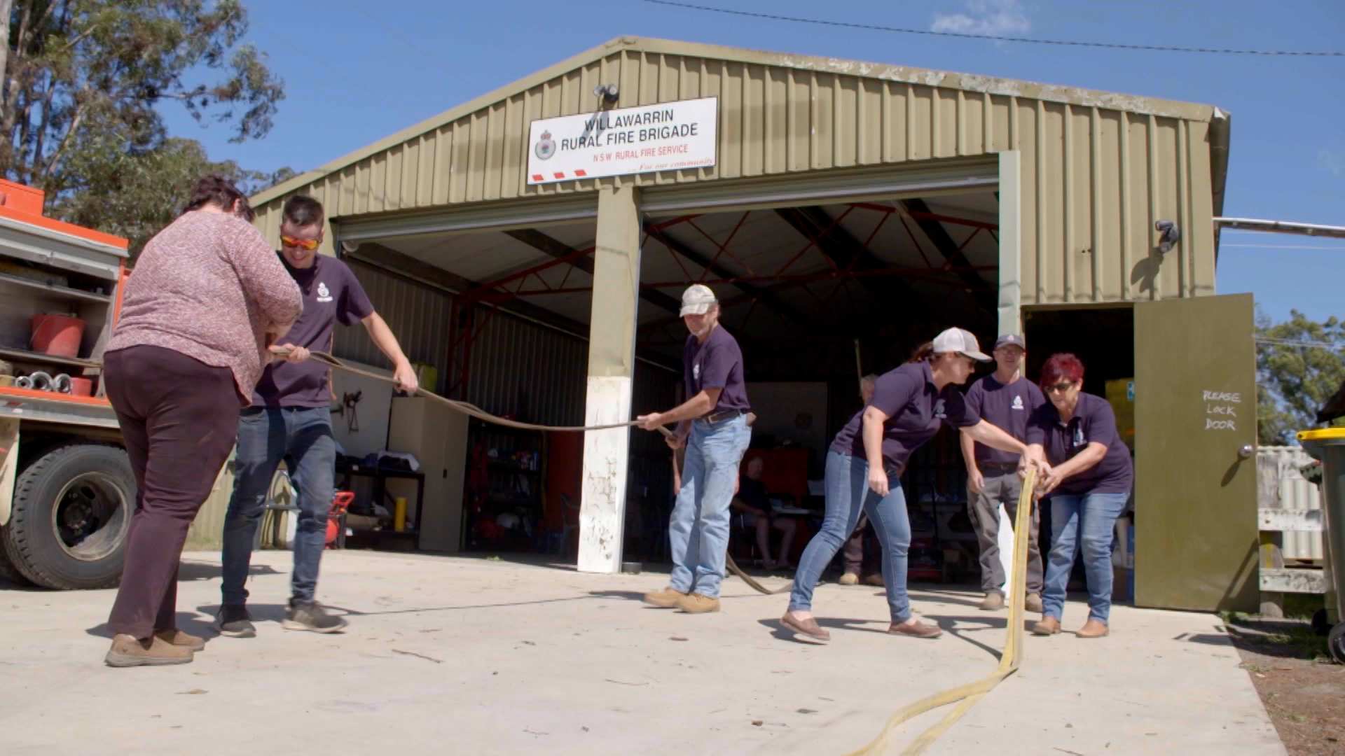 Bushfires strengthen NSW community of Willawarrin rather than break it ...
