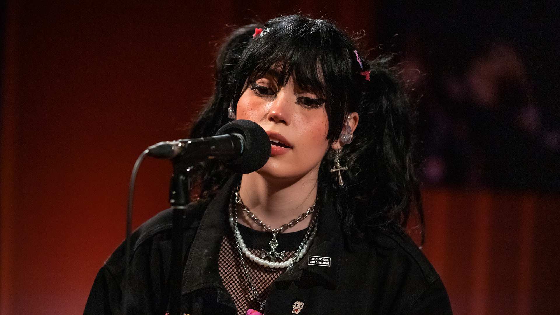 Mia Rodriguez covers Rex Orange County 'Corduroy Dreams' for Like A ...