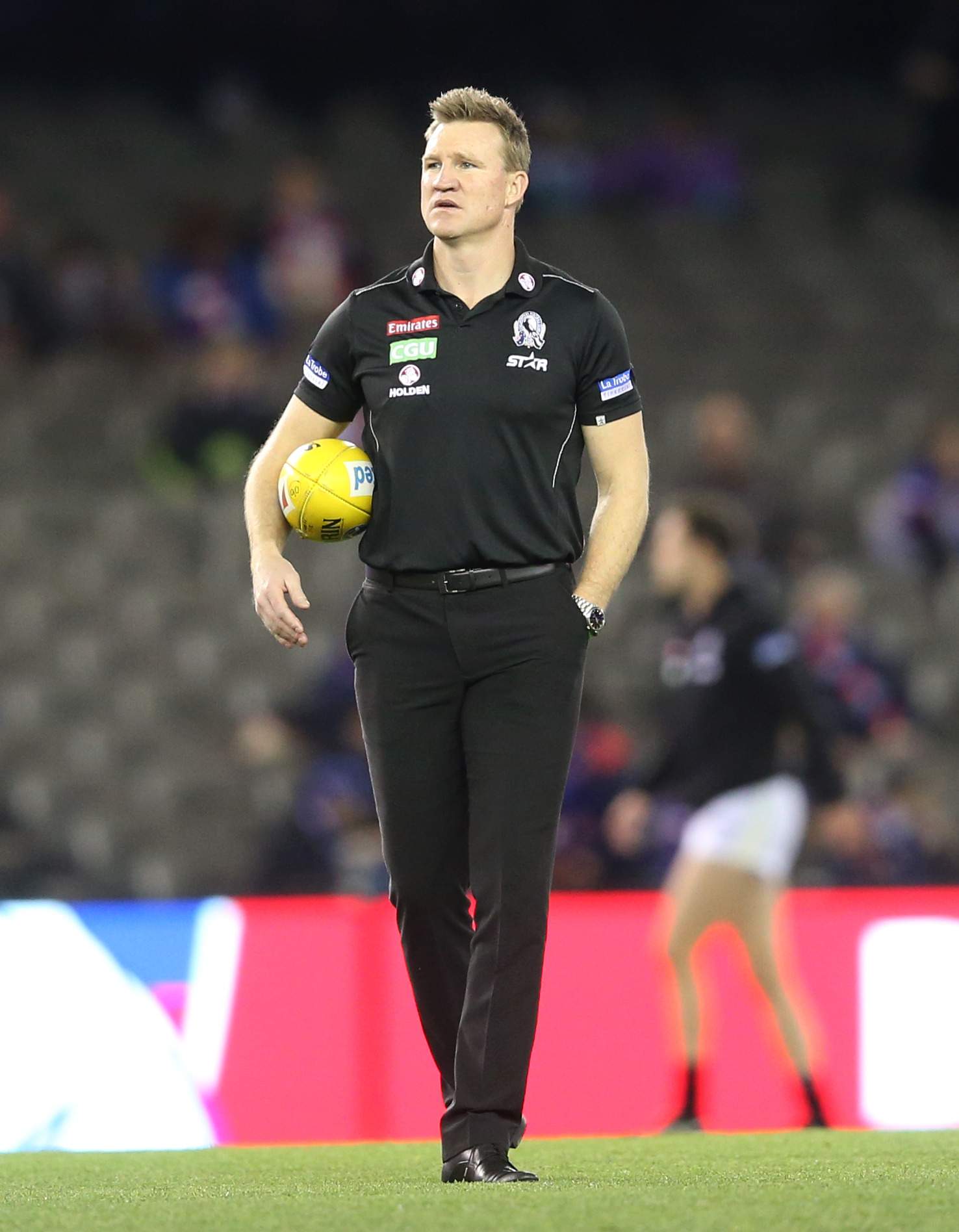 Collingwood coach Nathan Buckley passes buck on AFL's illict drug ...