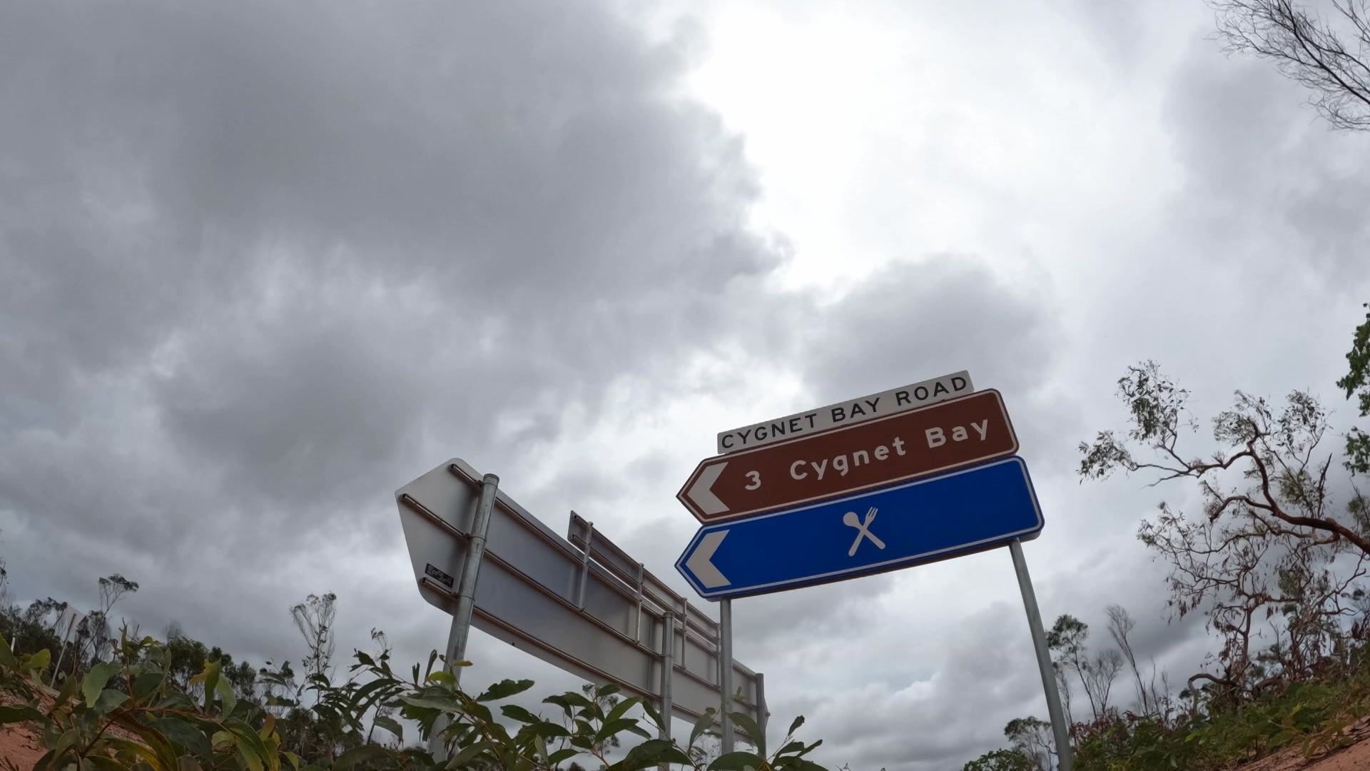 Tropical Cyclone Luana is bringing wild weather to the Dampier ...