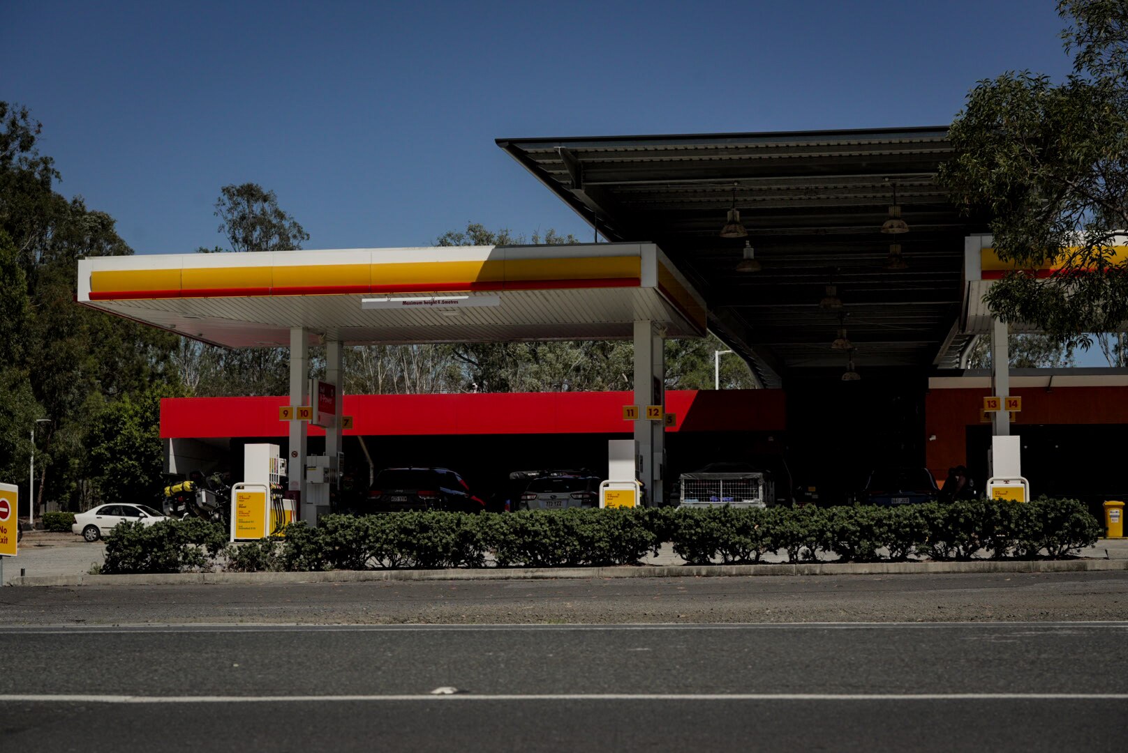 Queensland man charged with attempted murder after allegedly shooting ...