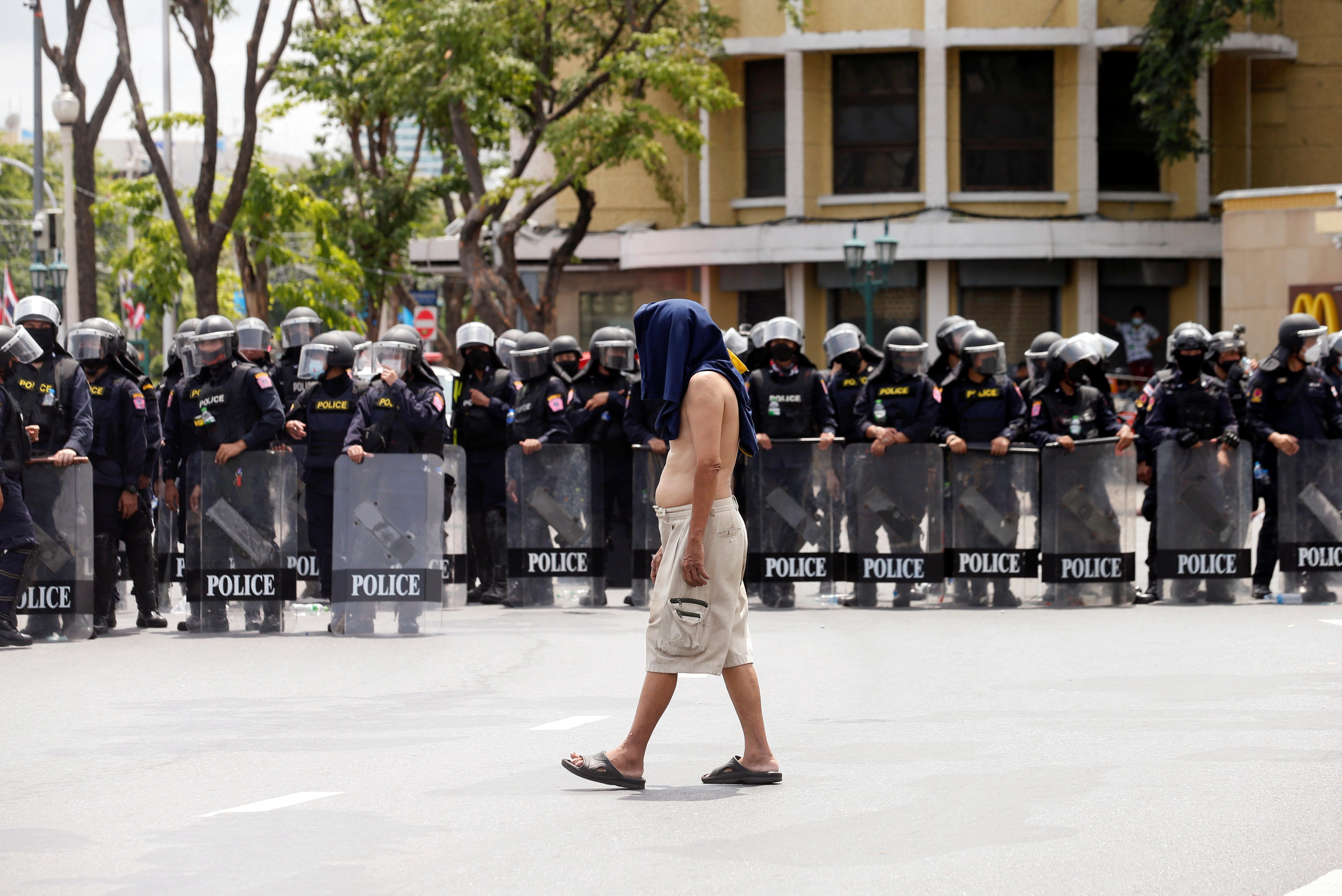 Thai protesters launch projectiles and homemade bombs at police as ...