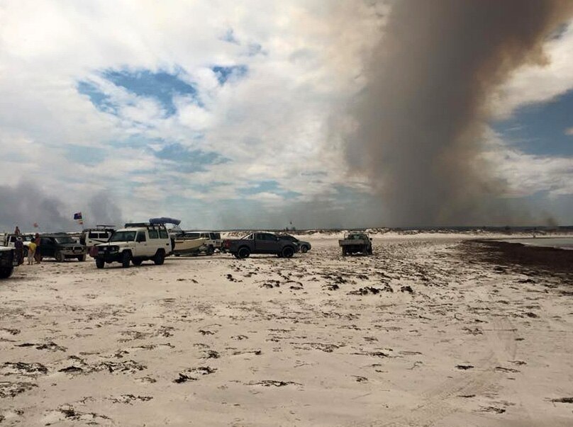 WA fire: fire alert downgraded for Wedge in Dandaragan shire - ABC News