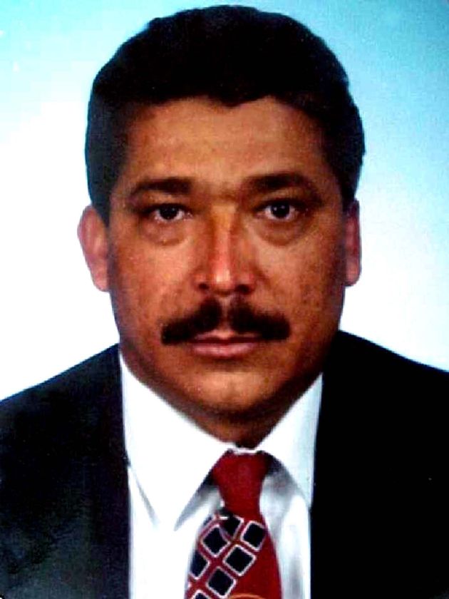 Drug lord gunned down in tourist cabin - ABC News