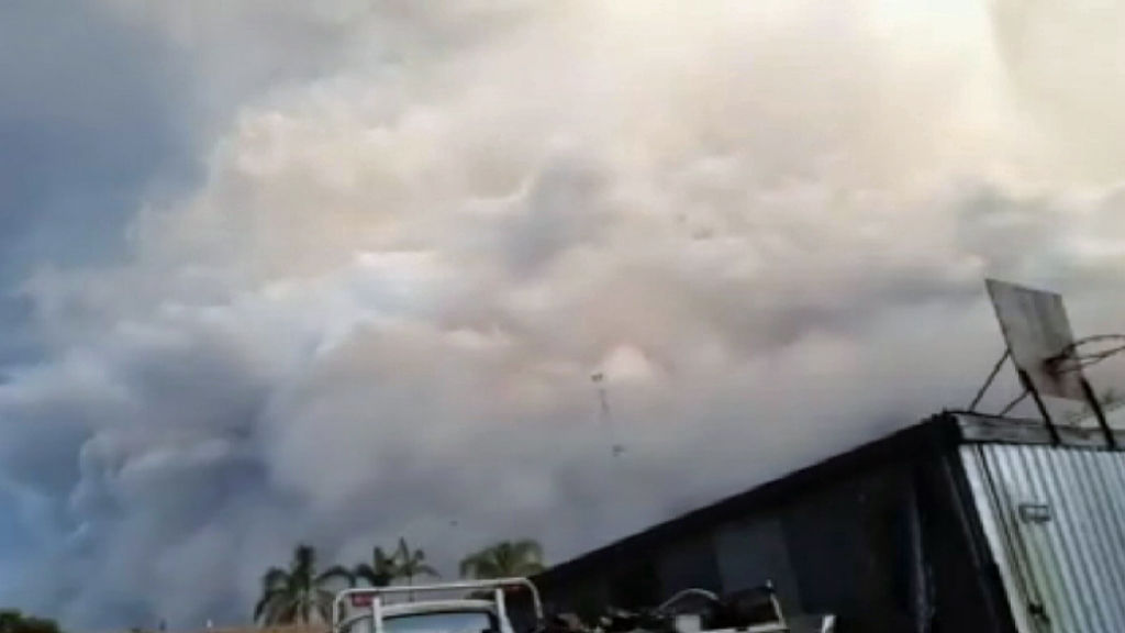 Time lapse shows smoke from Waroona fire - ABC News