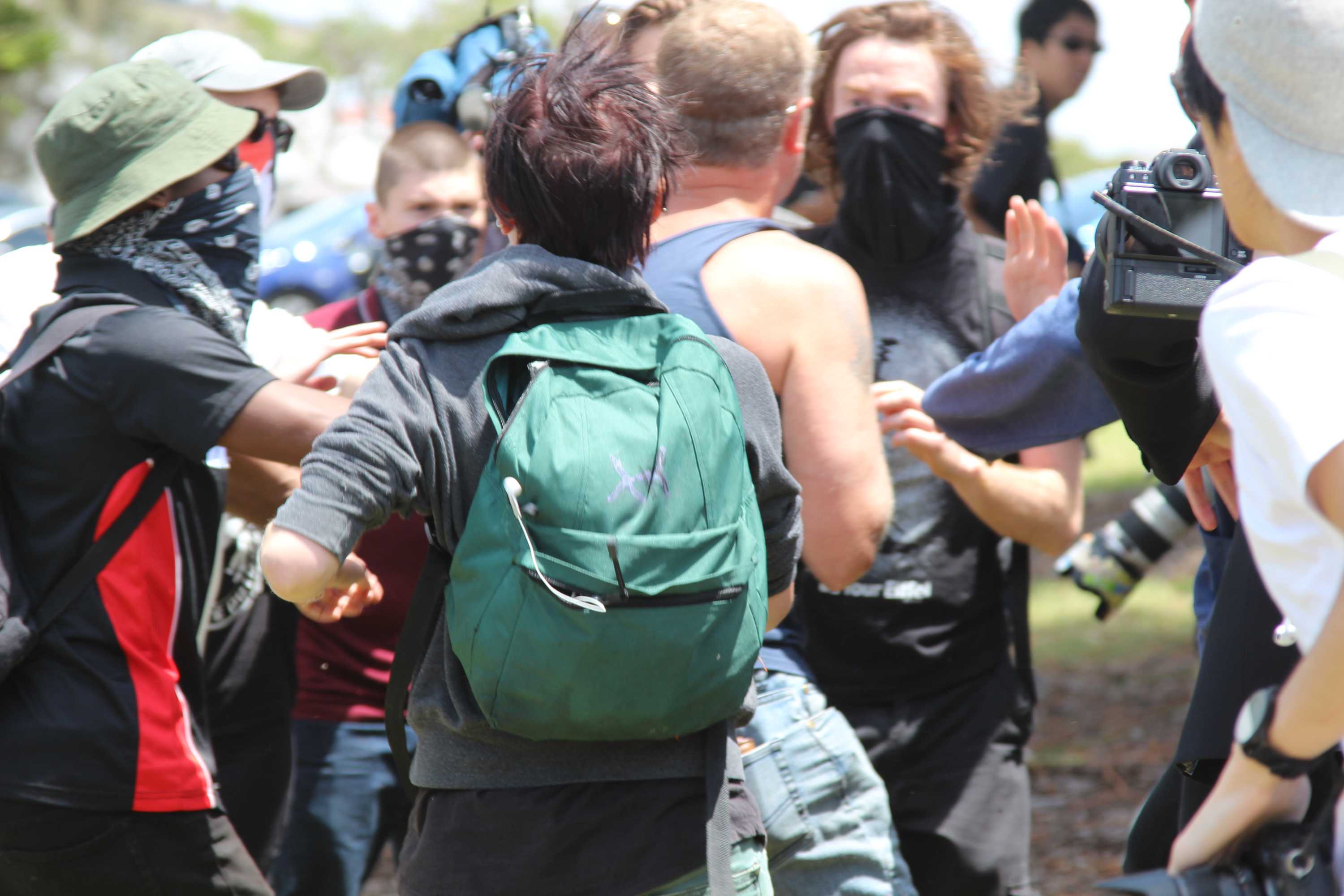 Behind the lines at Cronulla riots memorial protest - triple j
