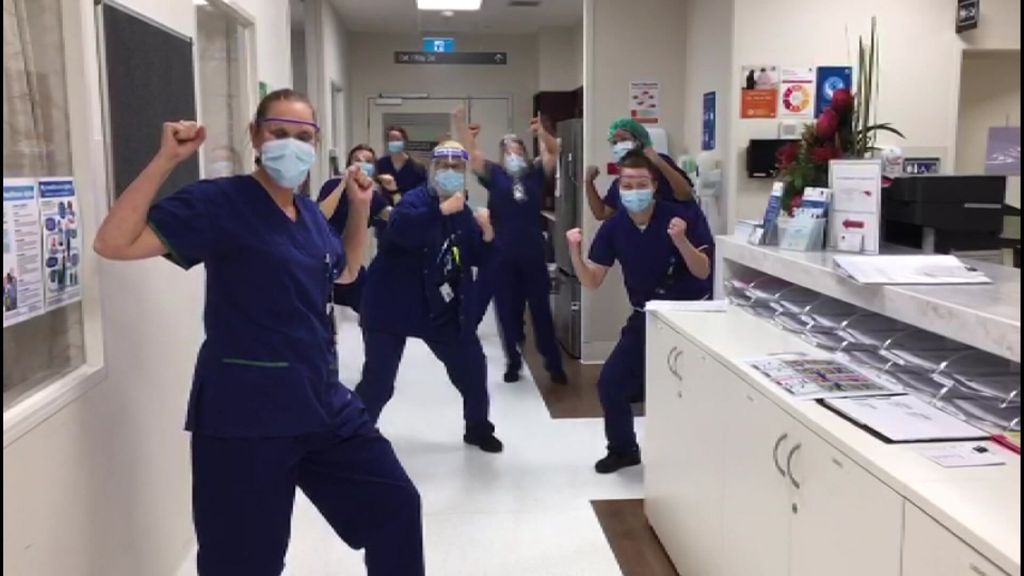 Frontline healthcare workers say thank you to Melburnians - ABC News