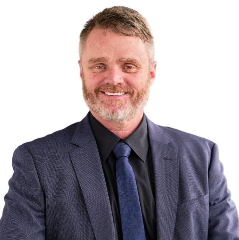 Police investigating former Neighbours star Damien Richardson over Nazi ...