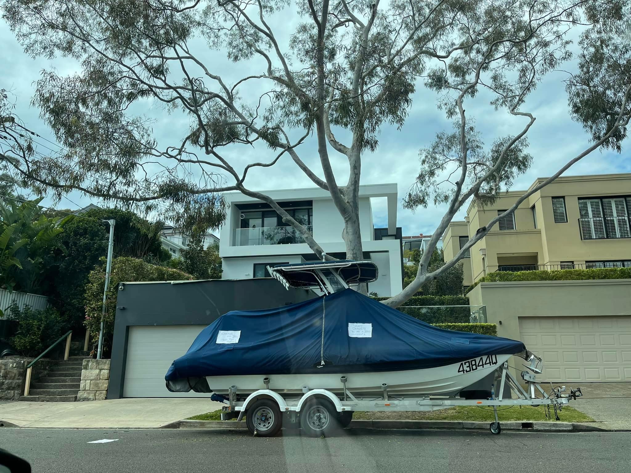 Mosman boat trailer parking debate reignites after Facebook complaint ...