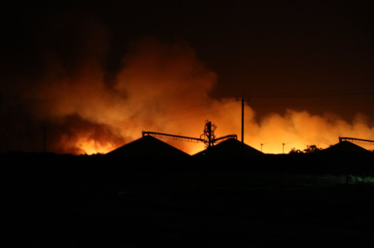 Albany bushfire: Two blazes burn out of control in WA's Great Southern ...