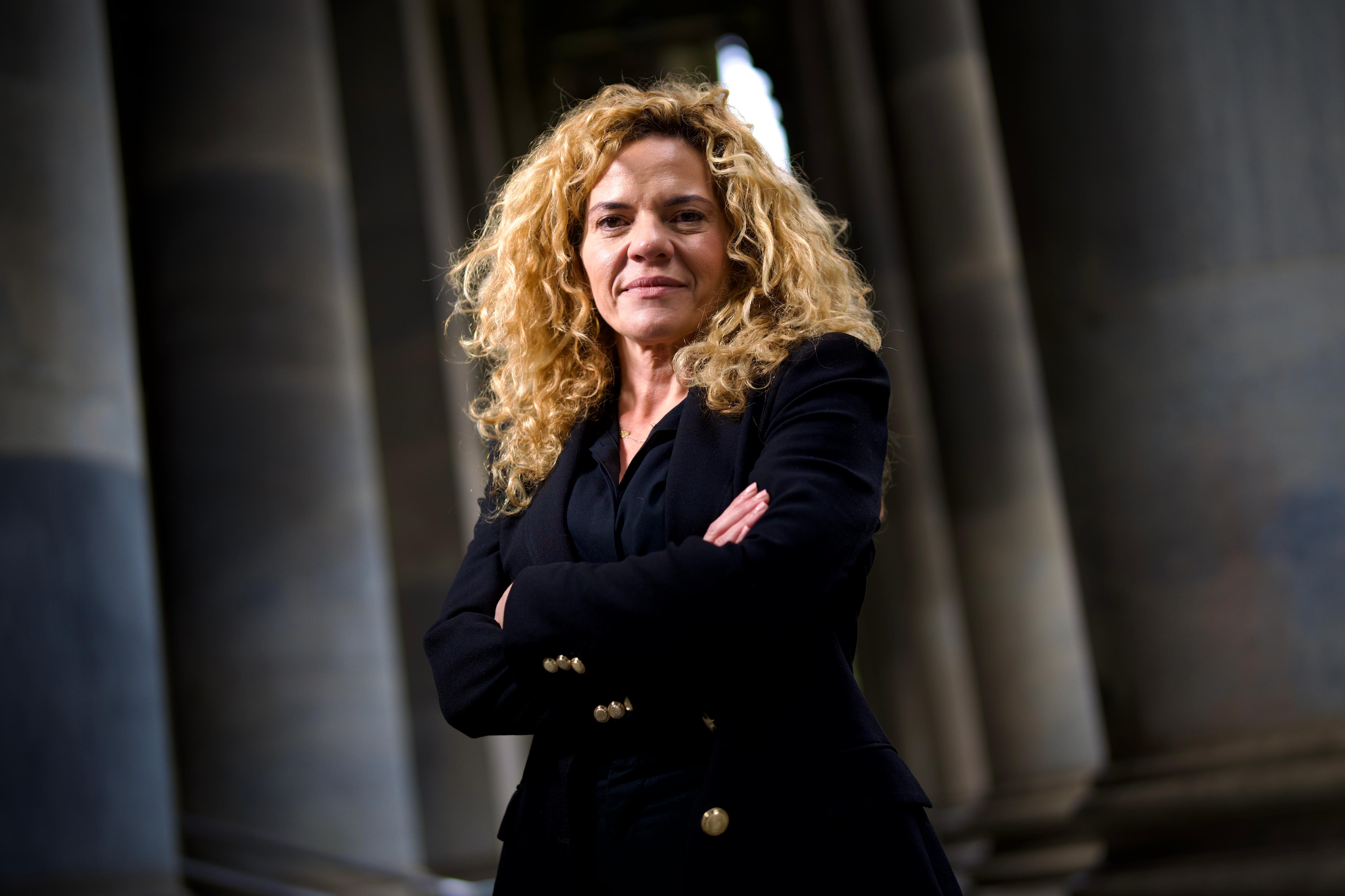 SA Parliament staff say their workplace is 'stuck in a time warp ...