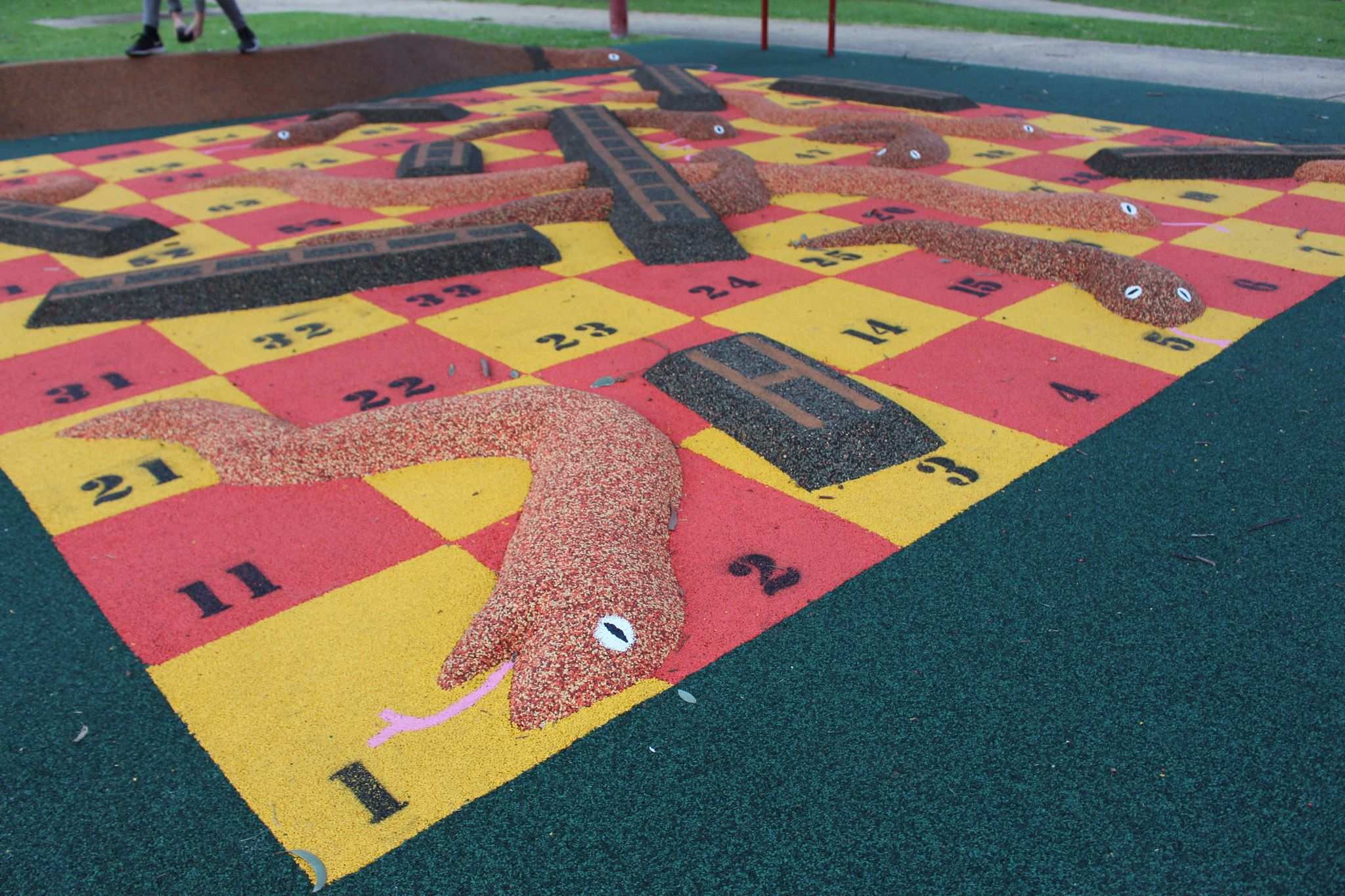 Jumbled 'Snakes and Ladders' leaves Bentleigh locals confused - ABC listen
