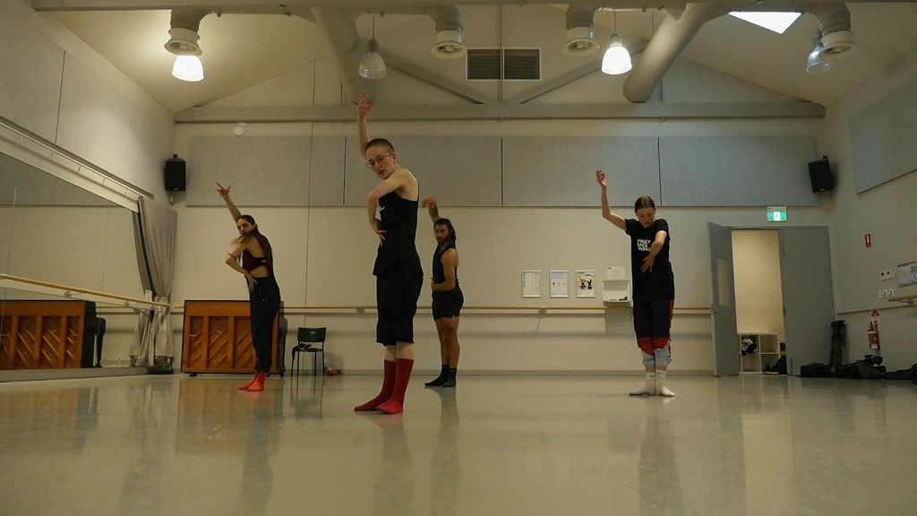 Arts sector struggling to survive coronavirus pandemic - ABC News