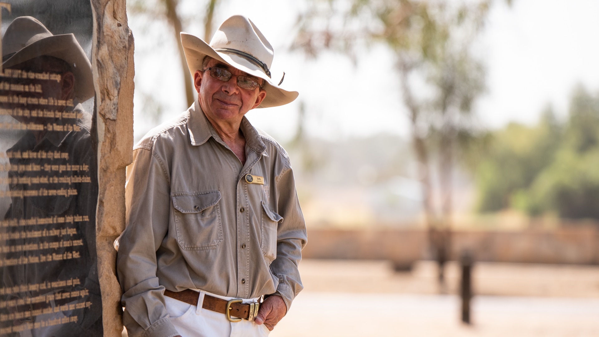 Outback bushman Quenton 'Scotty' Scott dies, leaving Longreach ...