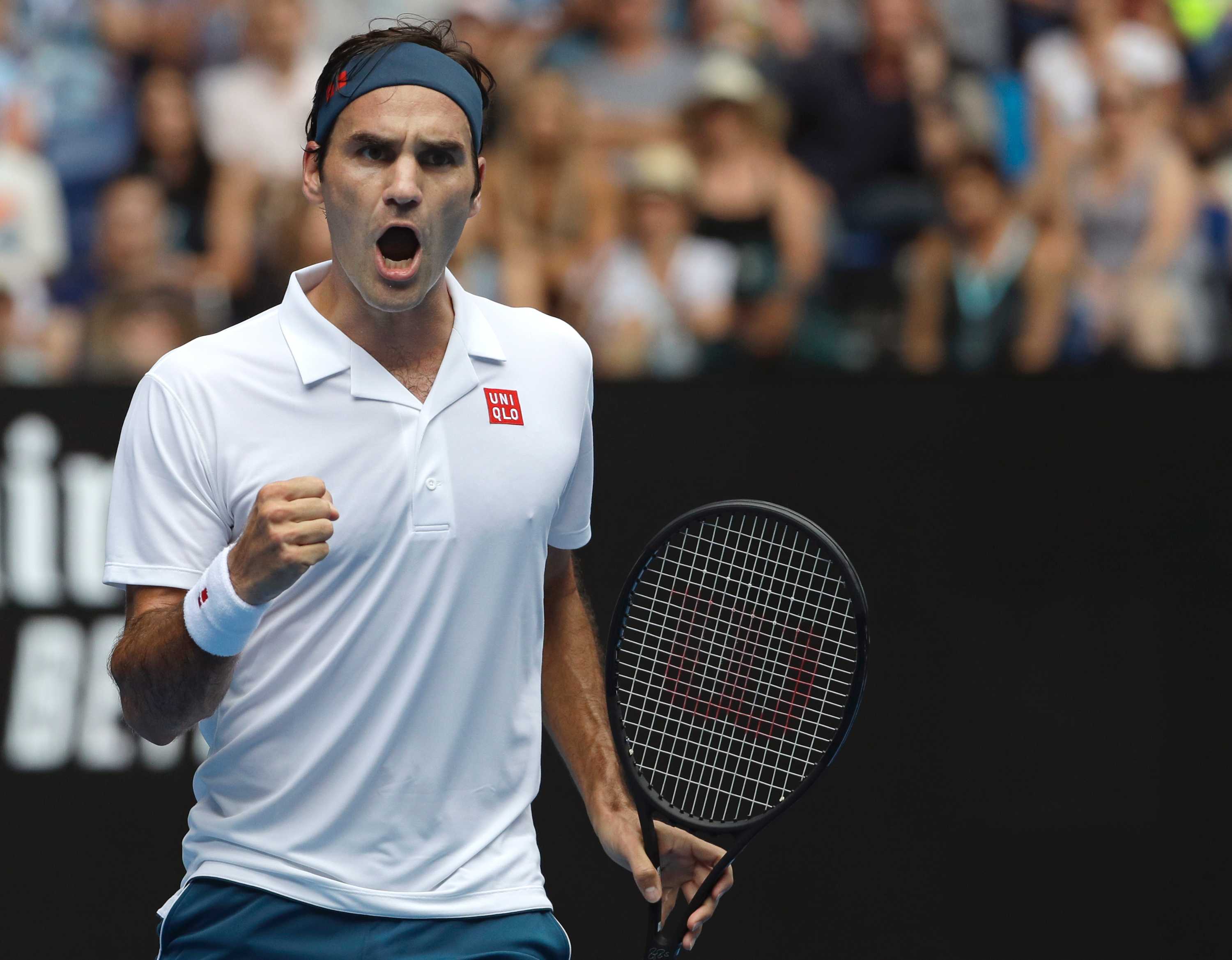 Roger Federer wins through at Australian Open after tough challenge ...